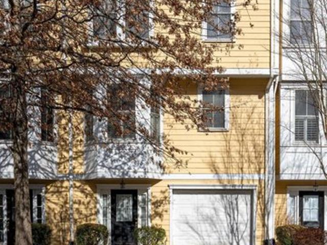 104 Melbourne Park Cir Apt D, Charlottesville, VA 22901