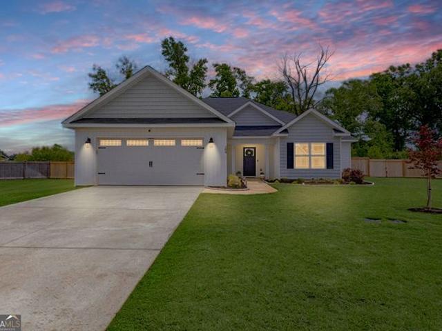 104 Meredith Layne Ct, Perry, GA 31069