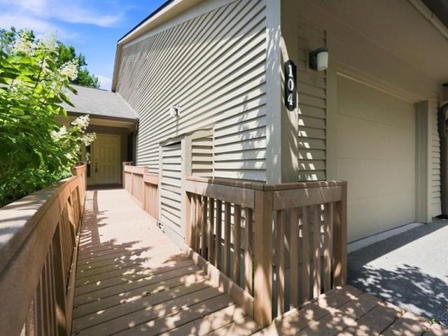 104 Miami Lakes Dr Unit 4, Milford, OH 45150