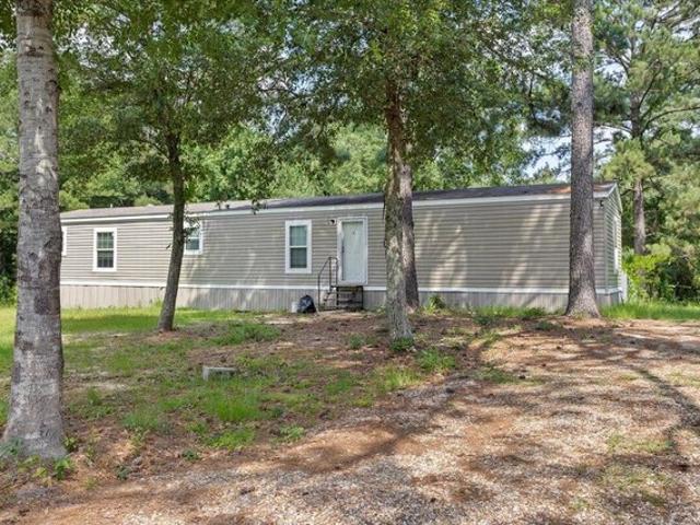104 Midway Church Rd, Sumrall, MS 39482