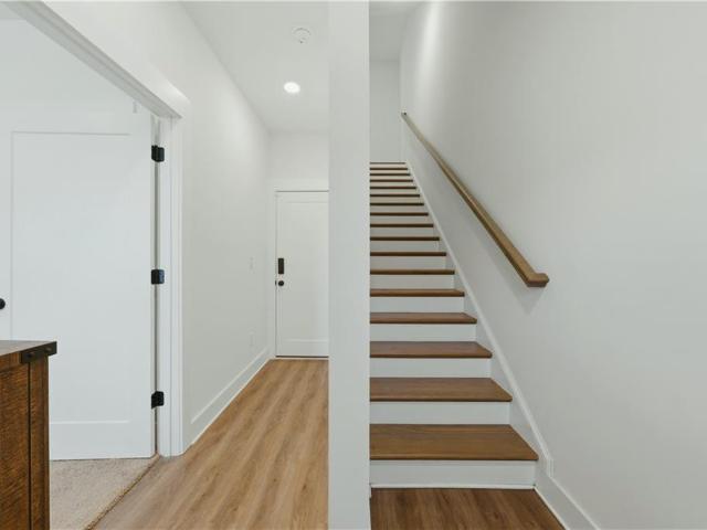 104 Mission Way SE