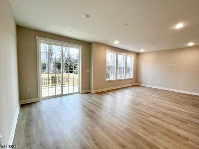 104 Myrtle Rd