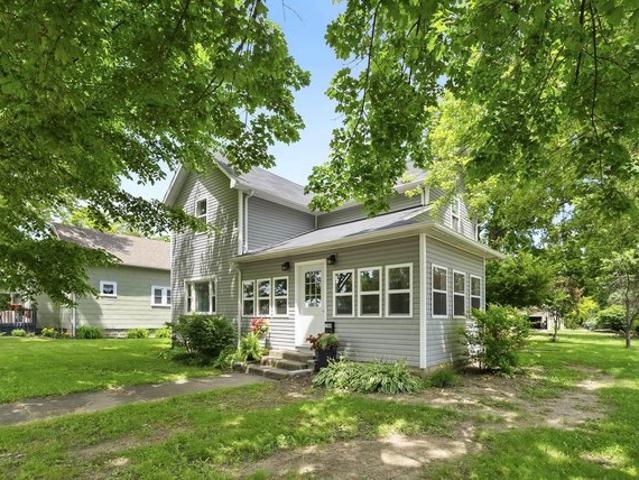 104 N 9th St, Decatur, IN 46733