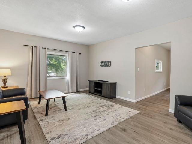 104 N 9th Street