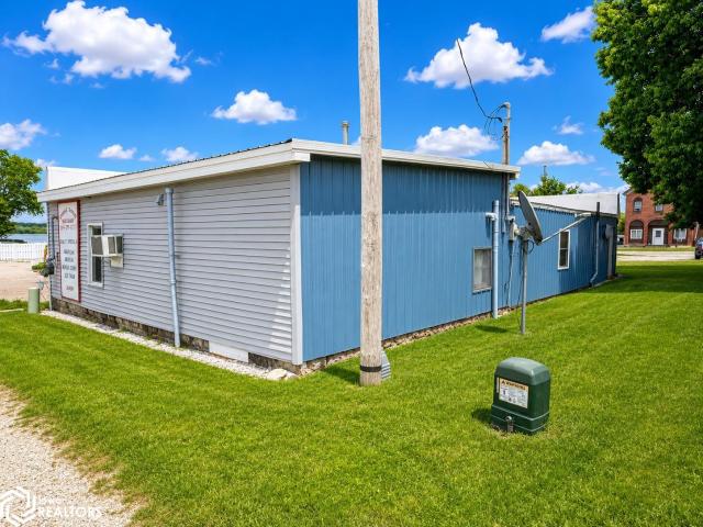 104 N 1St Street