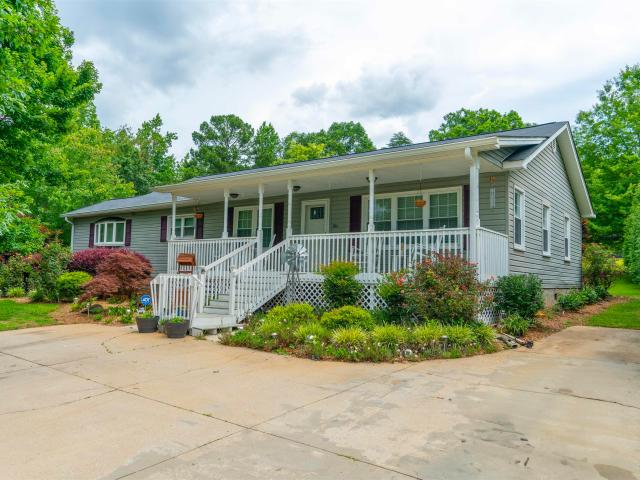 104 N Tiger Court