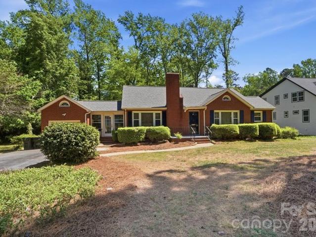 104 N Westover Dr, Monroe, NC 28112