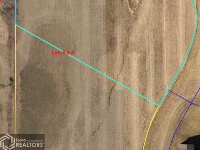 104 N Cedar Cir, New Sharon, IA 50207