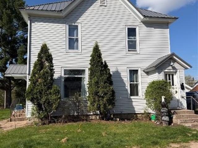 104 N Grove St Unit 2, Chippewa Falls, WI 54729