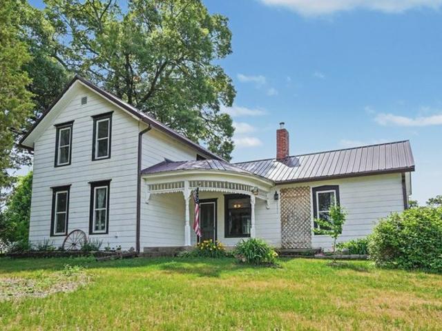 104 N Lime St, Albany, IL 61230
