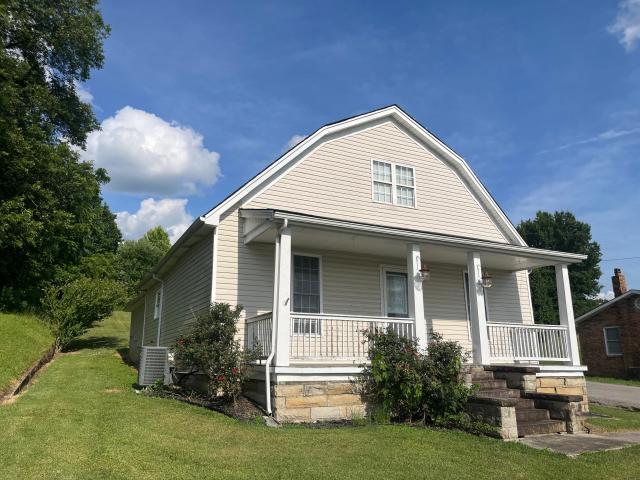 104 N Mcwhorter Street