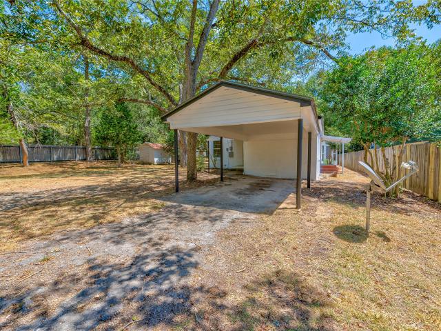104 N Pecan St, Woodville, TX 75979 | MLS #31651 | Compass