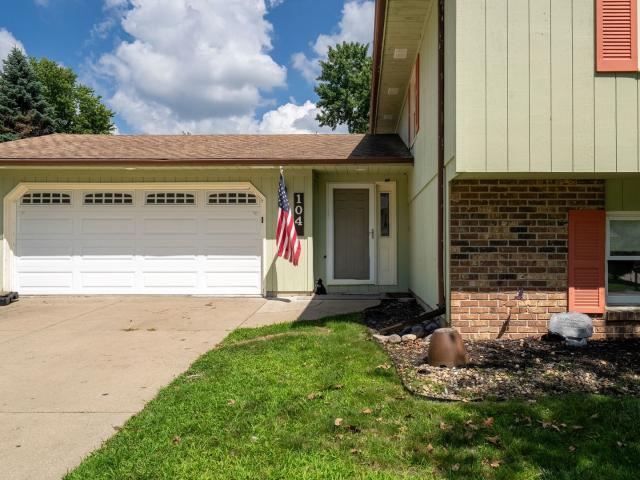 104 Nottingham Chase