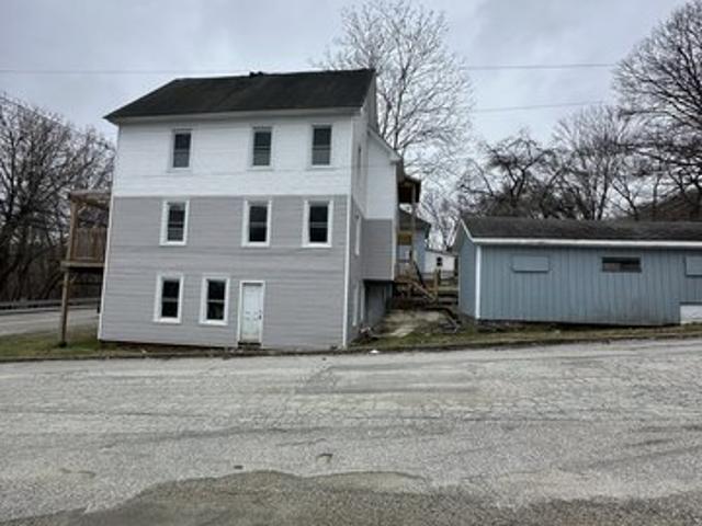 104 Norwich Ave, Norwich, CT 06360