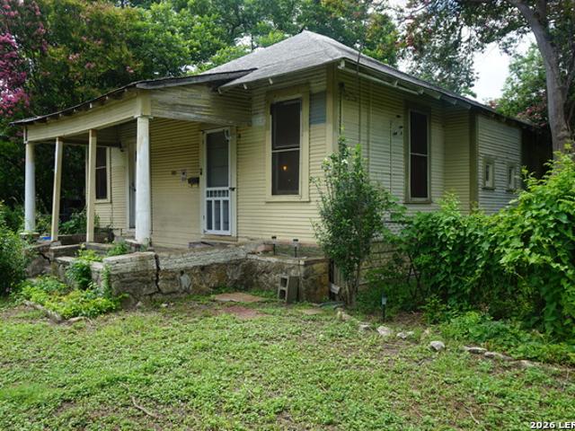 104 New York Pl