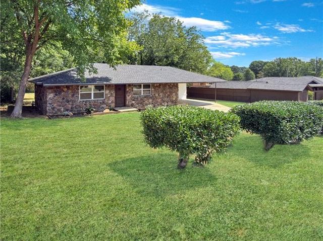 104 NW 16th St, Atkins, AR 72823