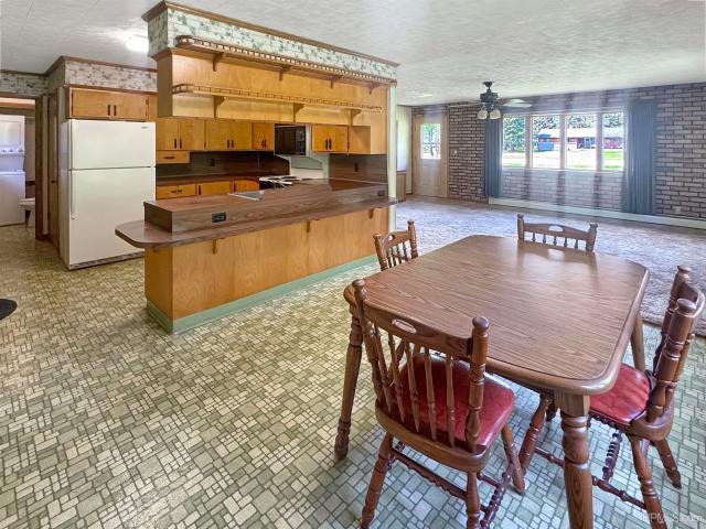 104 S Timberline Trail