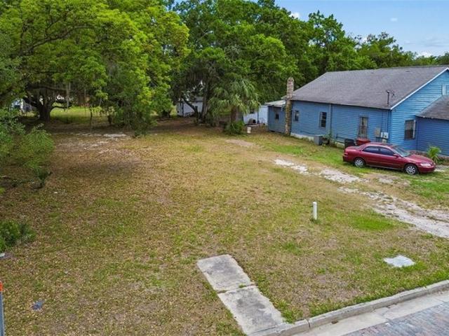 104 S Warnell St, Plant City, FL 33563