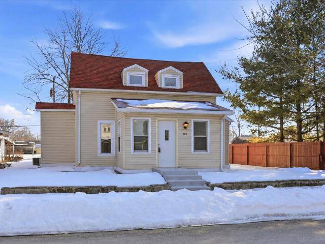 104 S Broad St, Mooreland, IN 47360 | MLS #22084 | Compass