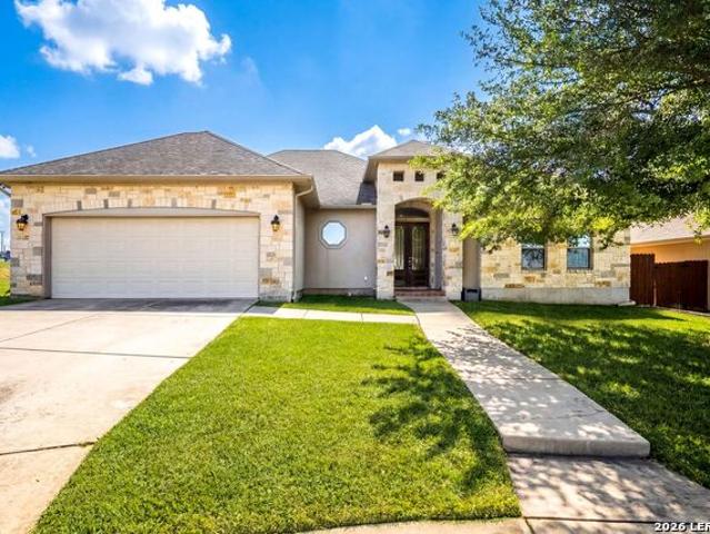 104 S Elise Dr