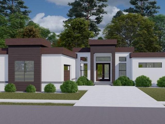 104 S Maki Rd, Plant City, FL 33563