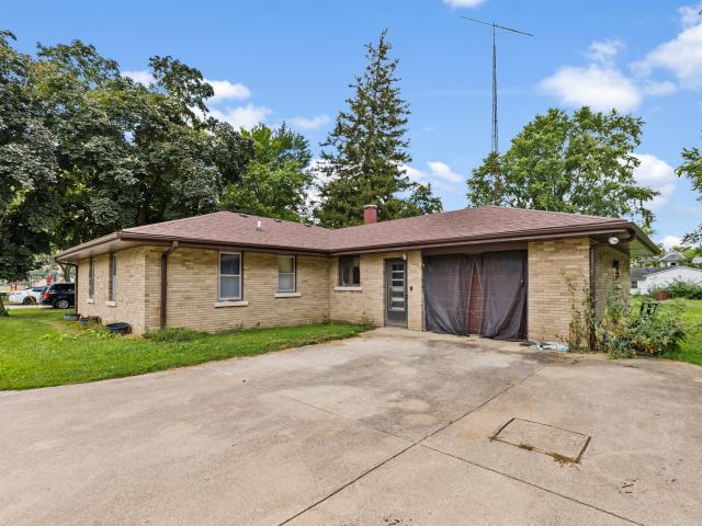 104 S Maple Street