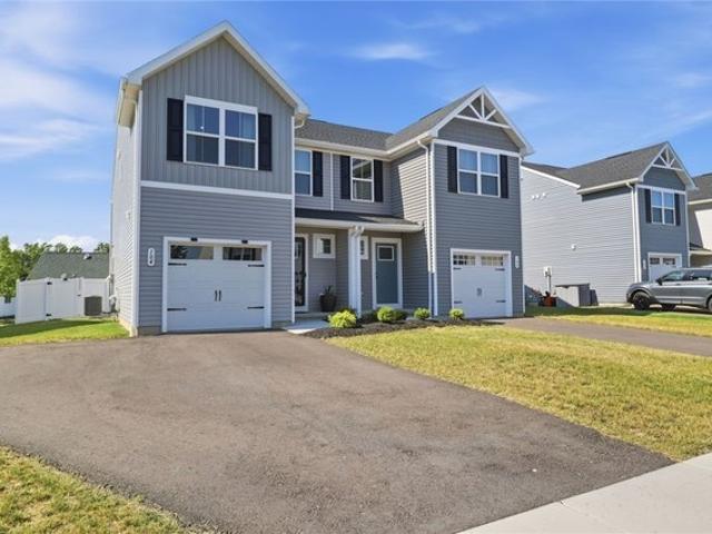 104 South Dr, Buffalo, NY 14218