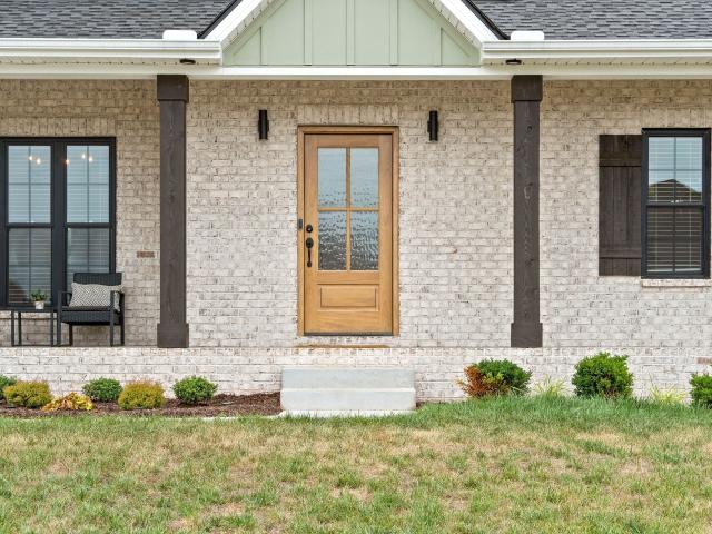 104 Sawyer Ct