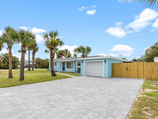 104 SE 4th St, Satellite Beach, FL 32937