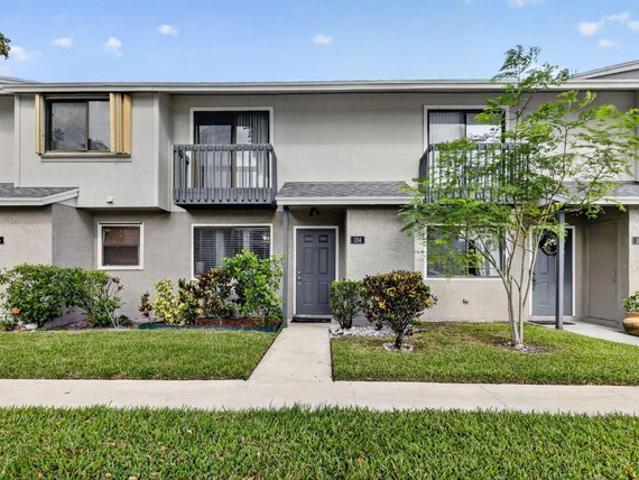 104 Shoreview Dr Unit 104, Greenacres, FL 33463