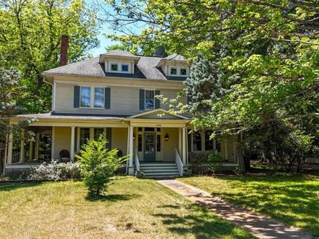 104 Sixth St, Clarksville, VA 23927