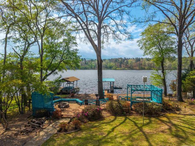 104 Silverwood Pt