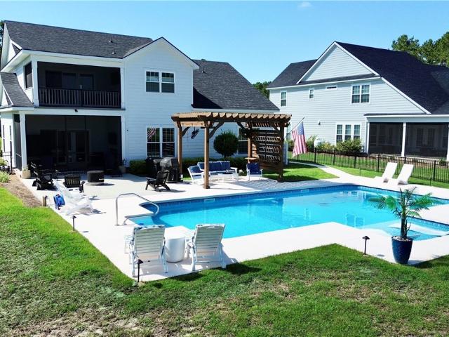 104 Simcoe Lake Drive