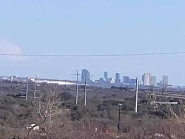 104 Sparrow Dr, Azle, TX 76020