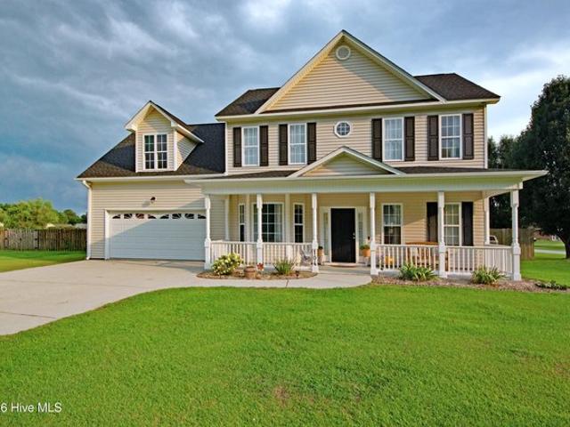 104 Spring Leaf Ln, Jacksonville, NC 28540