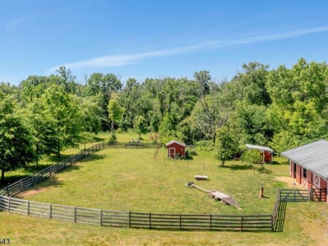 104 Steinmetz Rd