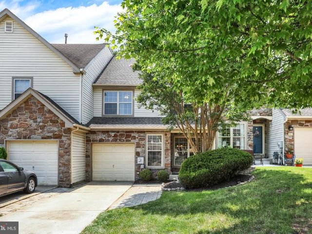 104 Suffield Court