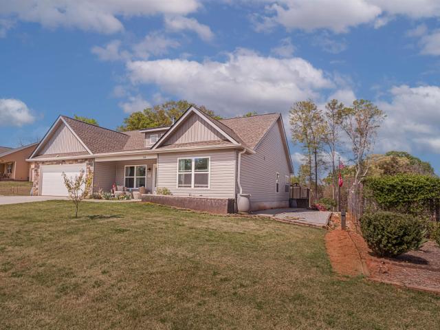 104 Summer Breeze Court