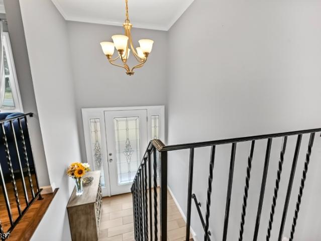 104 Summit Rd