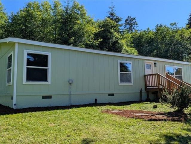 104 Sun Valley Dr, Chehalis, WA 98532