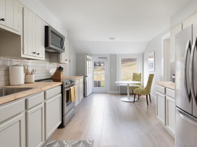 104 Sunset Ridge Rd, Norfolk, CT 06058 | MLS #24151 | Compass