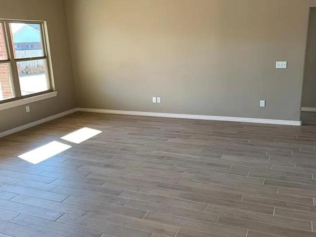 104 SW 12th Street
