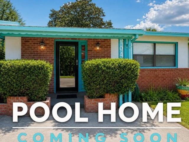 104 SW Cedar Ave, Fort Walton Beach, FL 32548