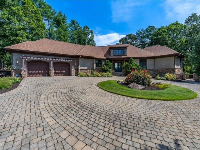 104 Sweetshrub Way