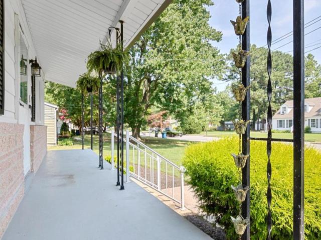 104 Sycamore Avenue