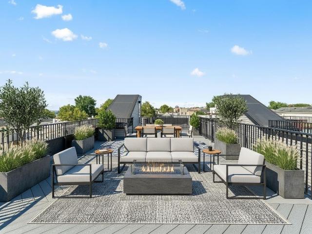 104 Poplar St # 2
