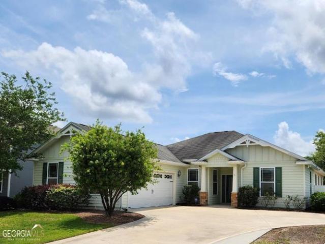 104 Paradise Ct, Kingsland, GA 31548