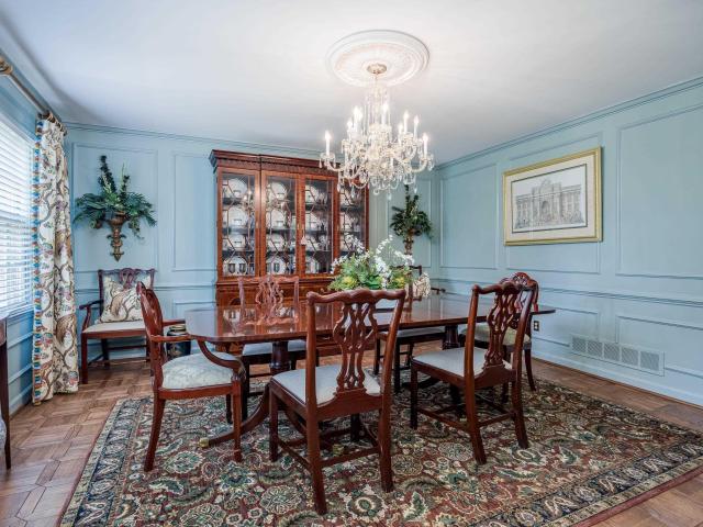 104 Park Shore Drive