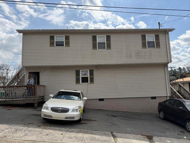 104 Pine St, Mabscott, WV 25871