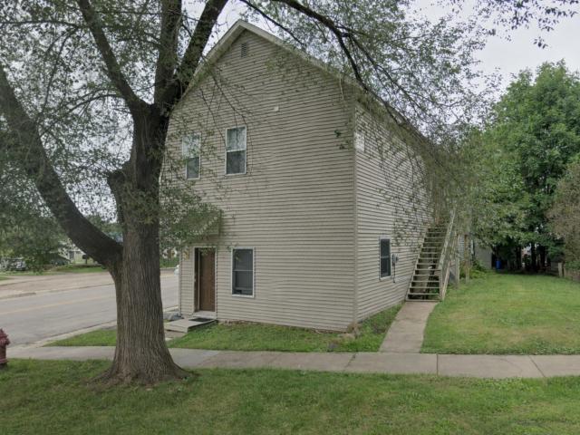 104 Pine Street